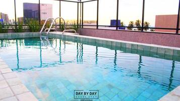 Piscina exterior