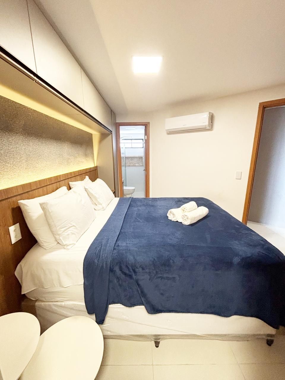 Apartamento conforto | Cortinas blackout, ferros/tábuas de passar roupa, Wi-Fi de cortesia