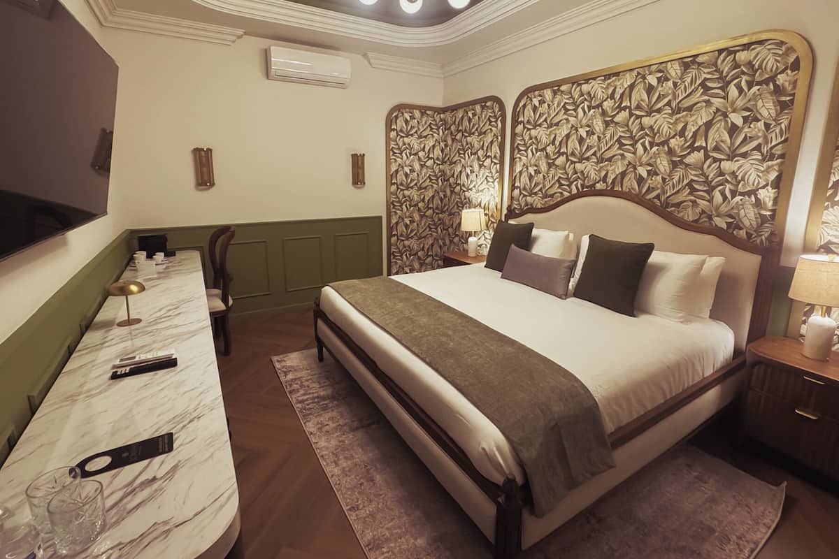 Suíte superior | Cofres nos quartos, individualmente decorados