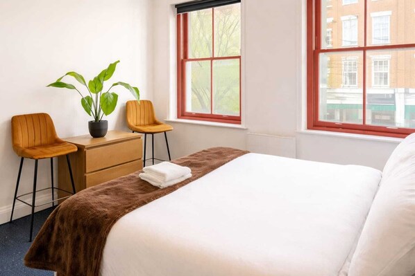 Fitzrovia 2BR Near Oxford Circus & Underground - Latest Reviews, Deals ...