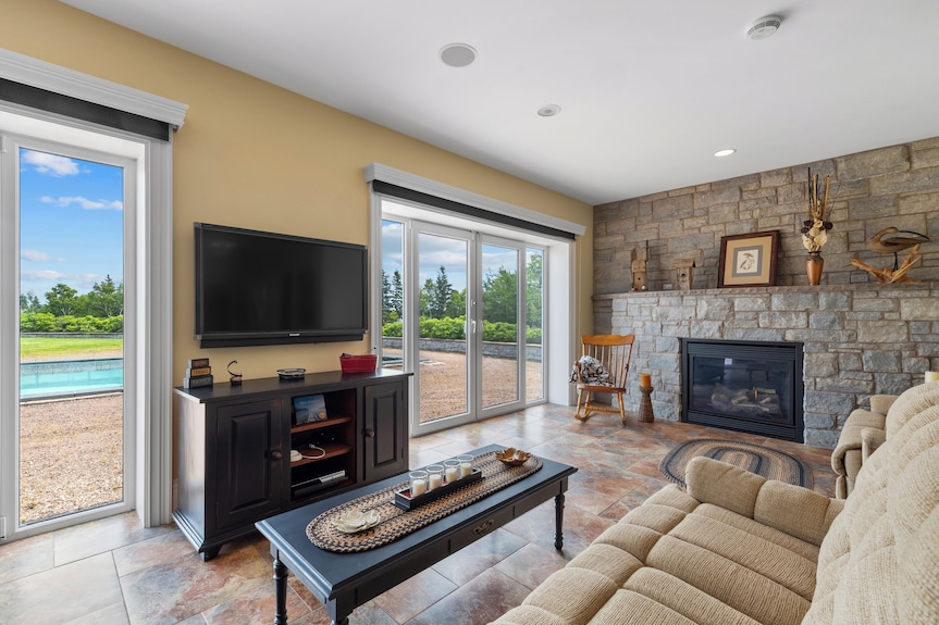 10 Minutes To Golf And Family Fun At Mill River, Family Friendly Guesthouse - Prince Edward Island