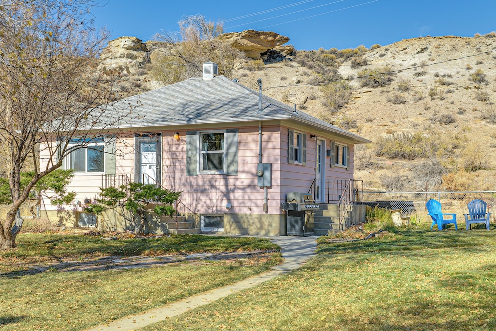 Trail Access On-site! Scenic Rock Springs Getaway - Wyoming