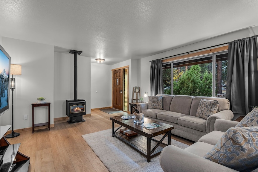 New! Diamond Retreat Peaceful Bend Hideaway Near Old Mill & Trails - Bend, OR