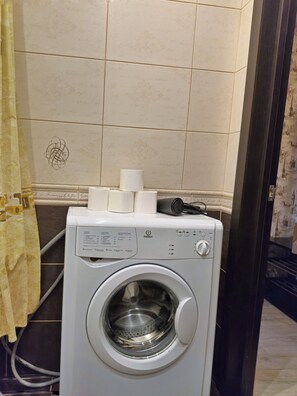 Apartamento Clássico, varanda, vista para o pátio | Casa de banho