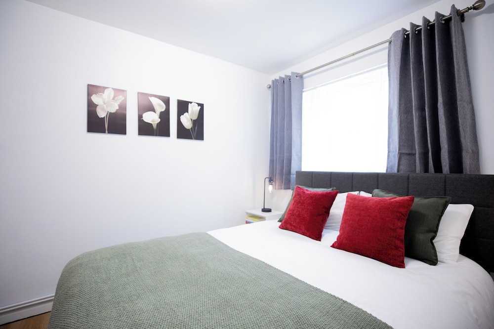 London Chic Apt, Great Location Free Parking - Chelsea