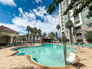 Apartamento | Piscina | Piscina externa