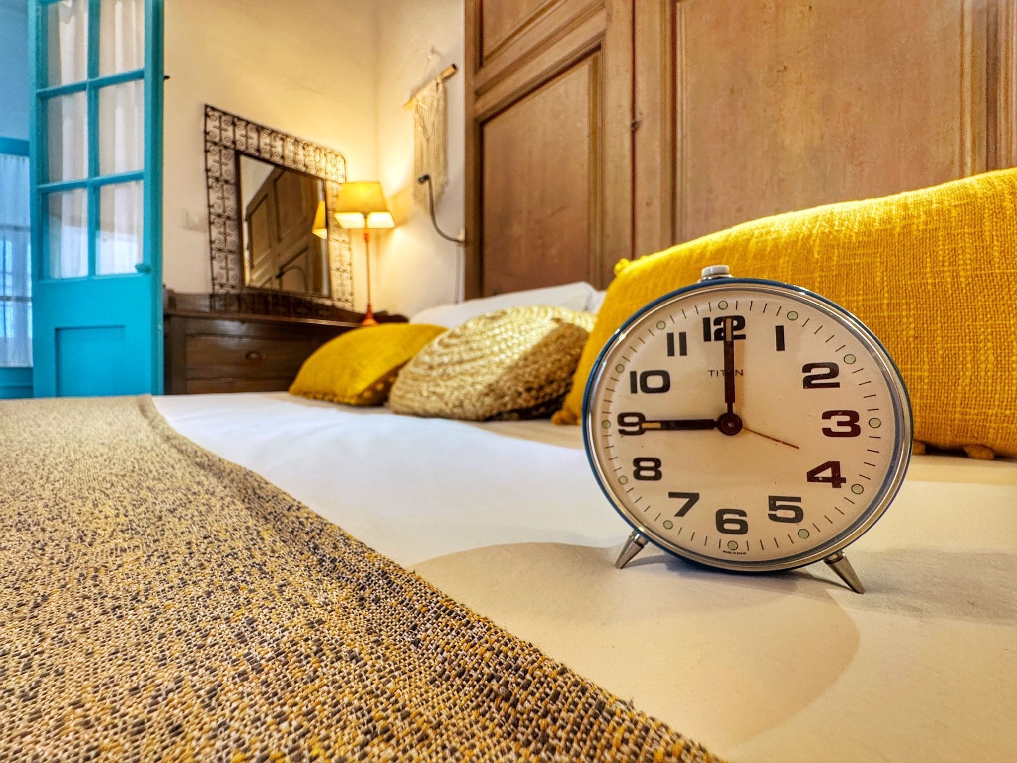 Apartamento Deluxe, vista para o pátio | Roupa de alta qualidade, camas de colchão viscoelástico 