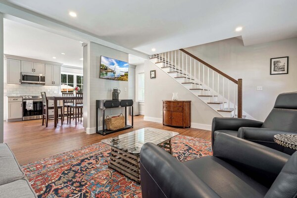 Pepperrell Place - Home For 6 - Long Beach, ME