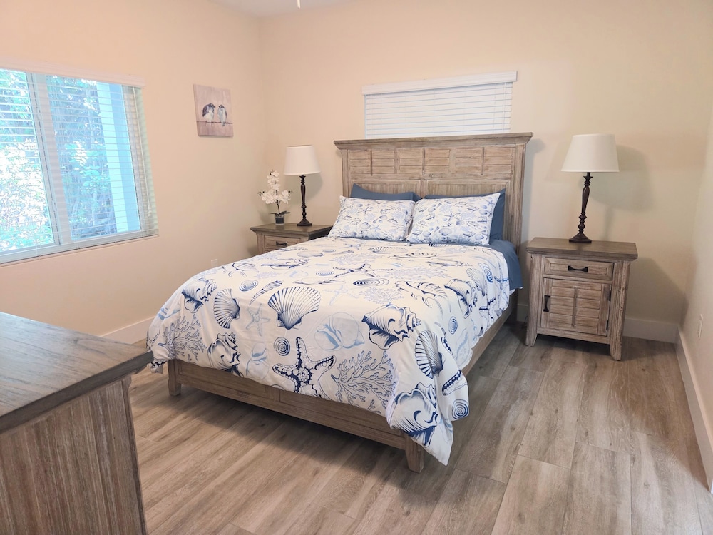3-bedroom bungalow in wonderful Key Largo with great office space - Key ...