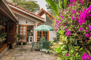 Villa | Refeições ao ar livre