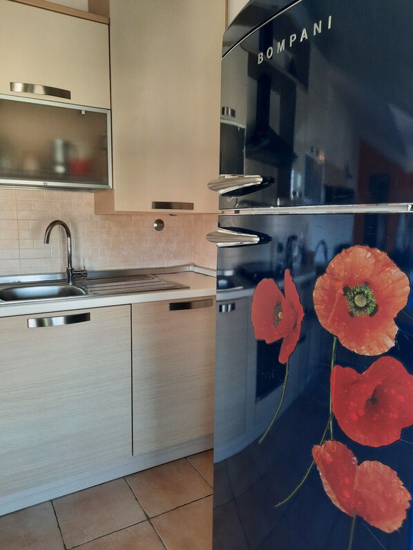 Cozy Holiday Home 10 min from the airport Reviews, Deals & Photos 2026 ...