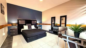 Quarto Duplo, casa de banho partilhada | Wi-fi grátis