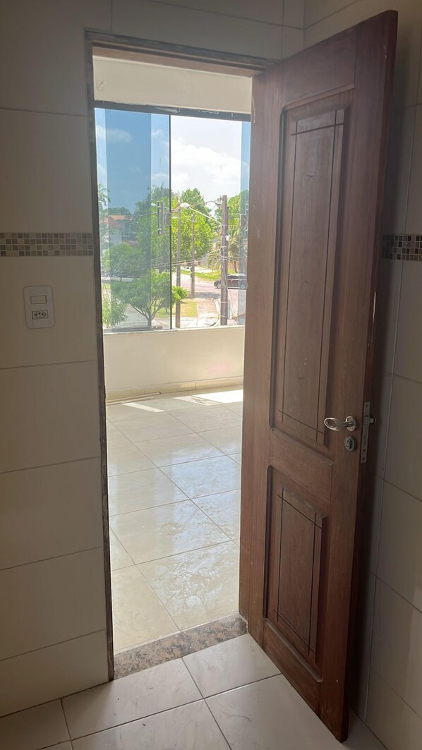 Suíte conforto, 2 quartos, vista para o jardim | Wi-Fi de cortesia