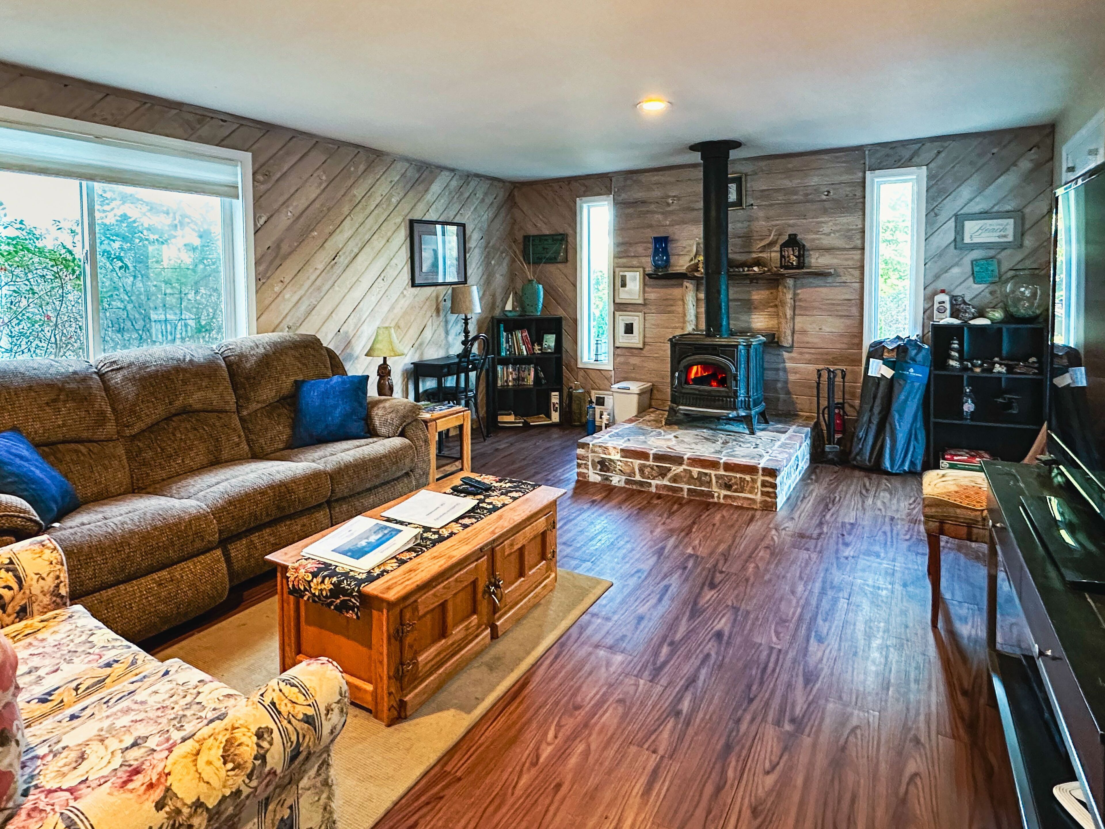 Chateau Serenity Beach House Dog's Welcome - Florence, OR