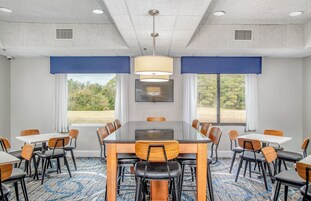 Pequeno-almoço continental diário incluído 