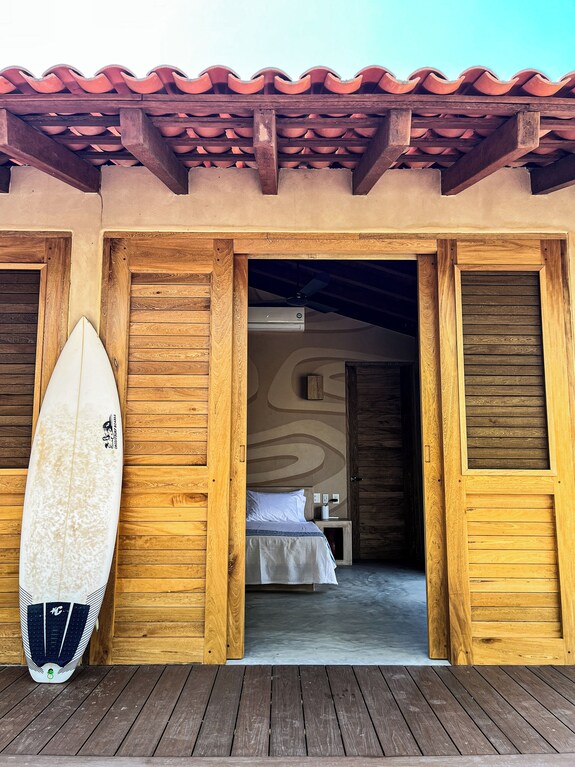 Private 4-bedroom, 2-pool Retreat Nature, Silence & 5 Min To Surf Point - Michoacán