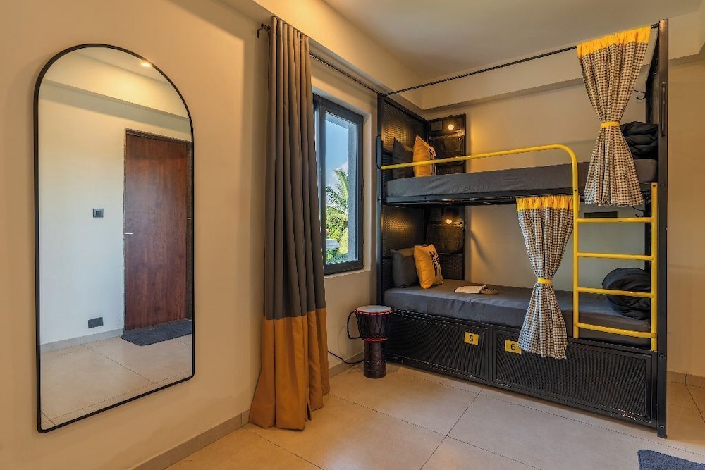 The Hosteller Bam Goa Calangute - Goa
