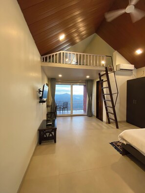 Quarto premium | Escrivaninha, Wi-Fi de cortesia