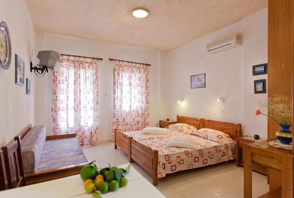 Sofia's Garden By Booking Kottas - Grèce