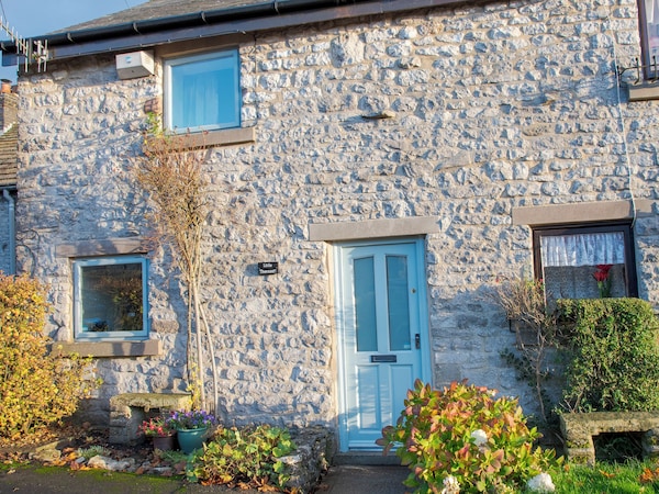 Little Thornsett - Castleton