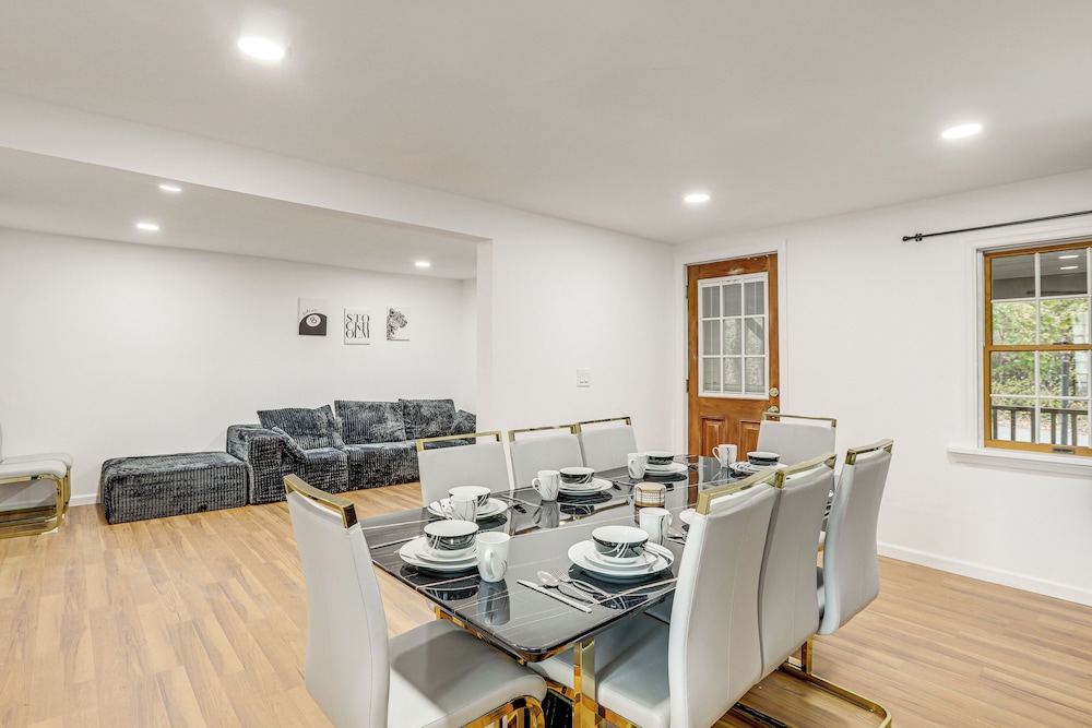 Updated Getaway W/ Sauna & Yard In Bloomsbury! - Voorhees State Park, Glen Gardner