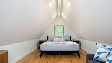 Casa, pátio, vista para o jardim | Wi-fi grátis, roupa de cama fornecida