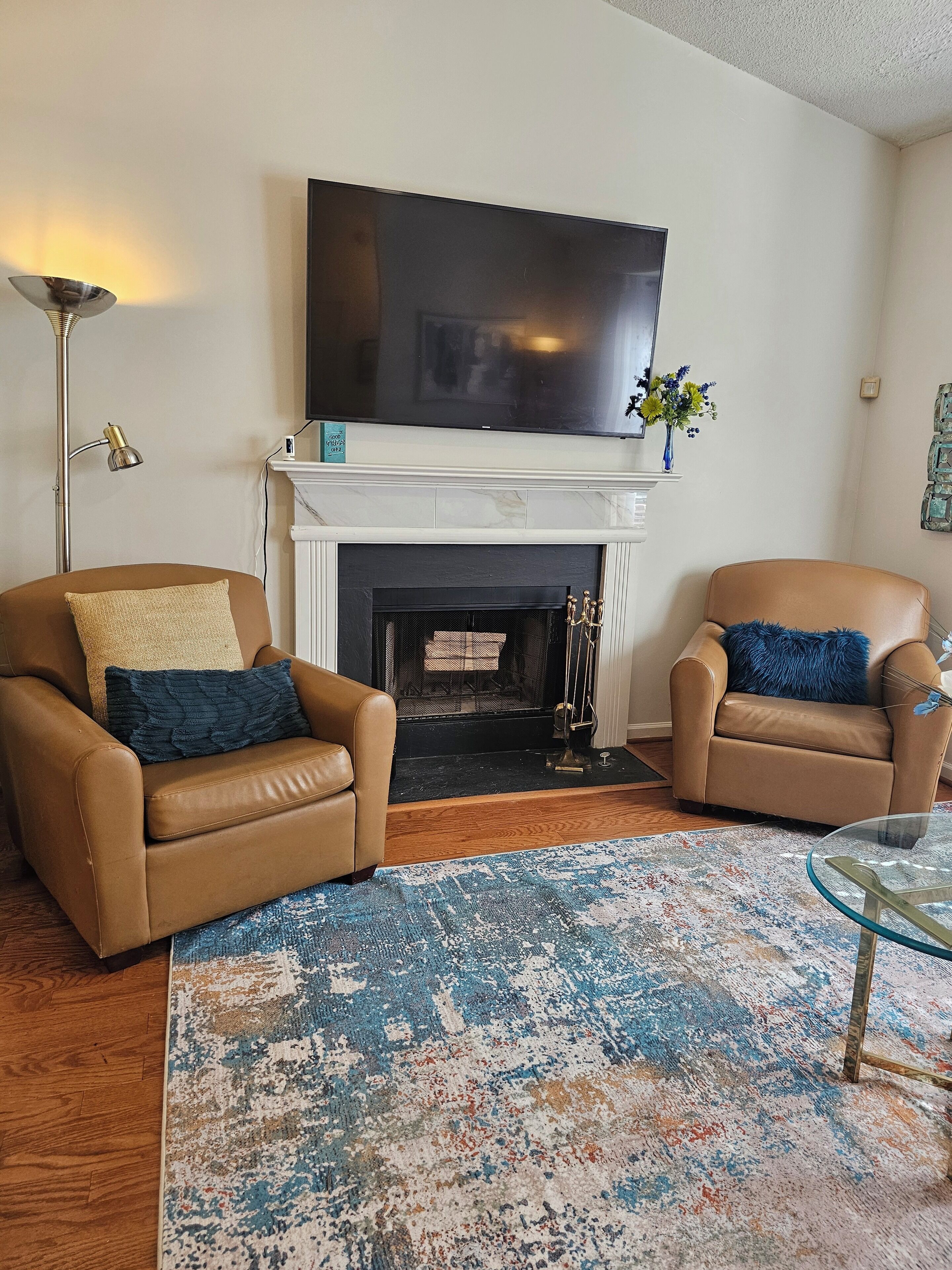 Primary Evolution Properties ~ Atlanta - Convenient, Comfy, Chic 3 Bedroom Home - Douglasville, GA