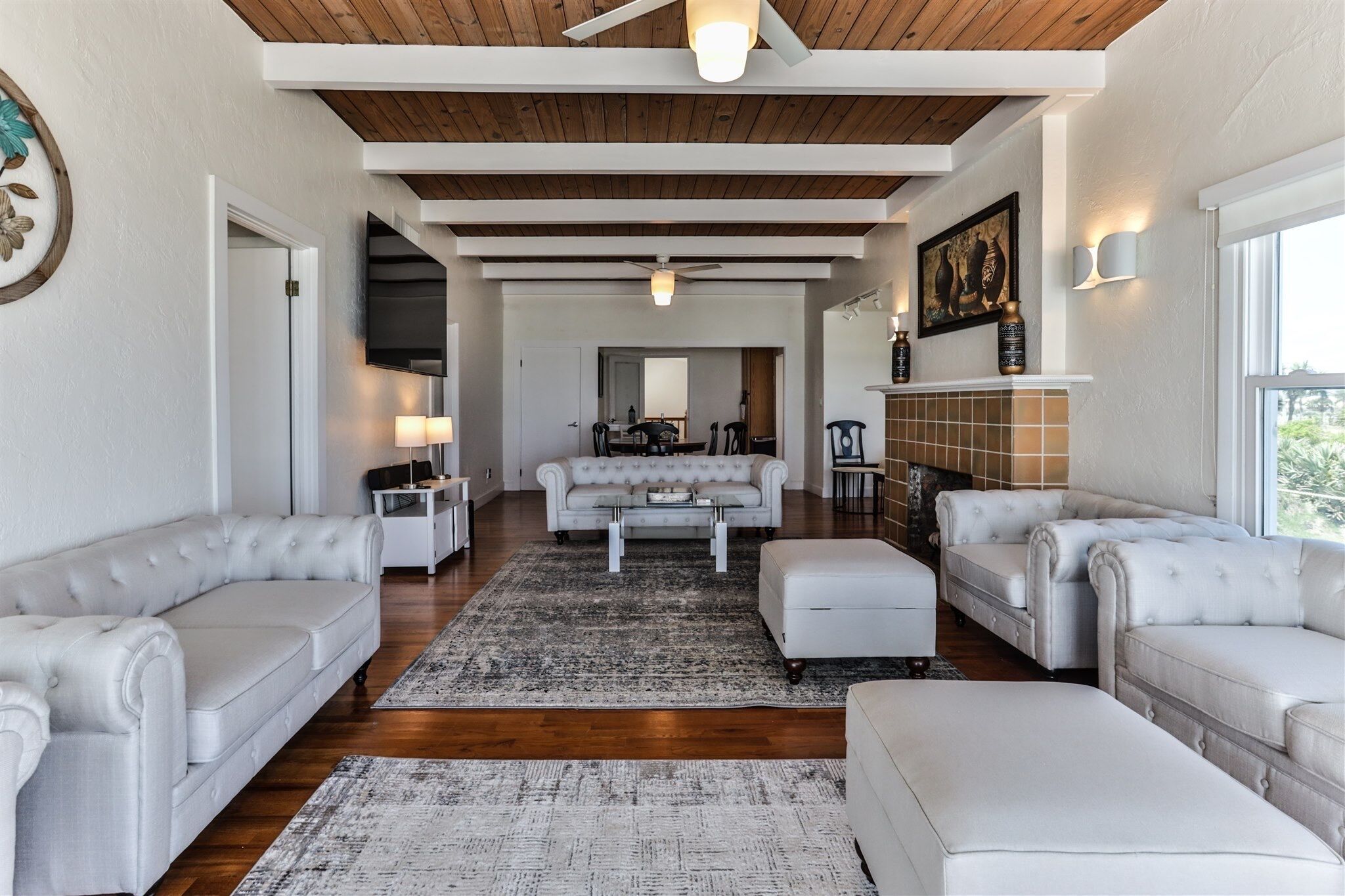 Large Luxury Beach House In Daytona Beach - Ocean Front Living - Daytona Beach