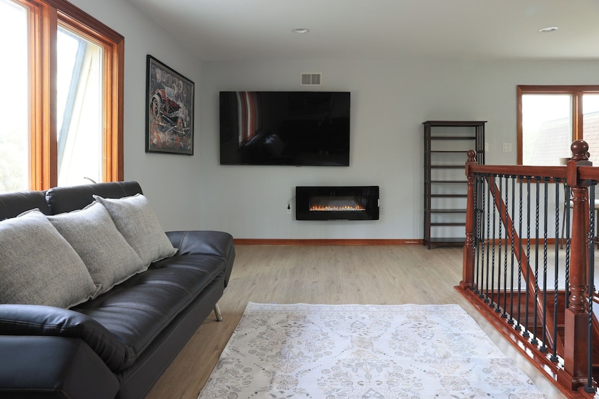 Bucks County Home Nature Animals Farm Philadelphia Princeton Dog & Cat Welcome - Bensalem, PA