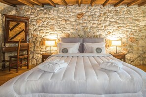 Duplex premium | Cofres nos quartos, berços grátis, Wi-Fi de cortesia, roupa de cama