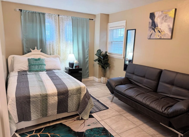 Cozy 2-bedroom Apartment In 2 Minutes From Downtown Rochester Ny - Brighton, NY