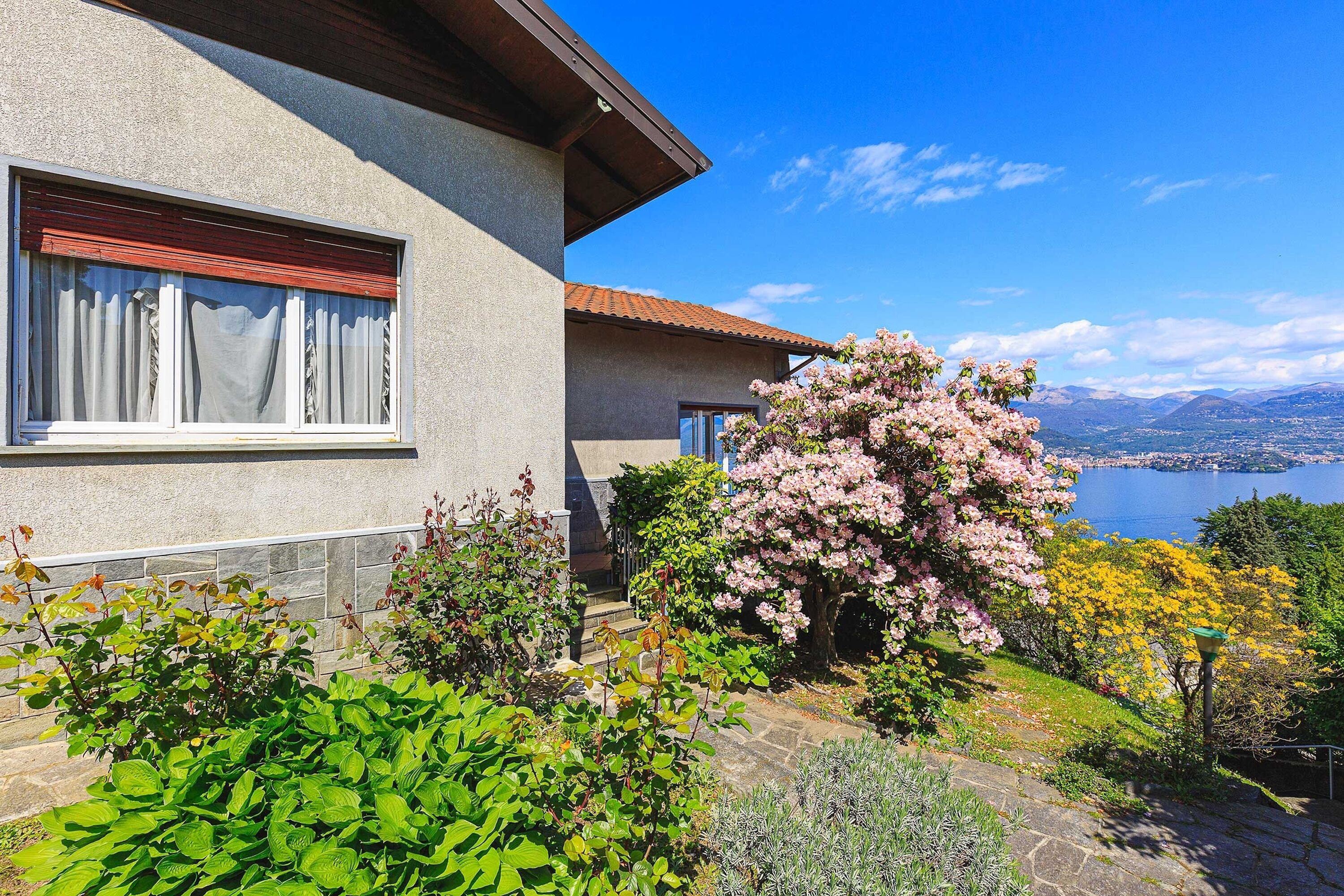 Vila, 3 quartos, terraço, vista para o jardim | Área da propriedade