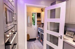 Casa, 3 quartos, fumadores, lareira | Lavandaria