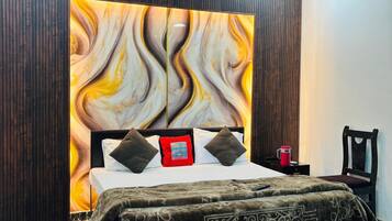 Quarto Triplo | Camas desdobráveis, Wi-fi grátis, roupa de cama fornecida