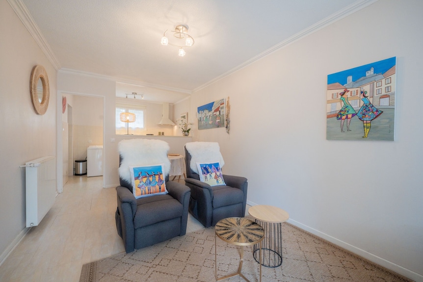 Gîte De Plain-pied Avec Véranda Et Vue Montagne Ariège - Tarascon-sur-Ariège