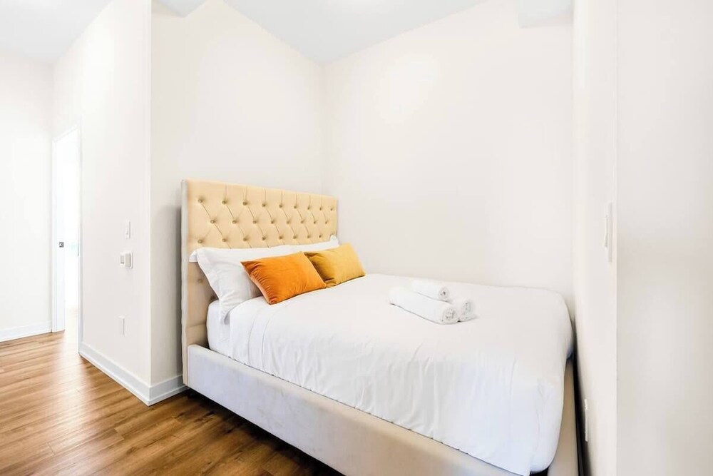 Stylish hotel basement suite for family stay Reviews, Deals & Photos ...