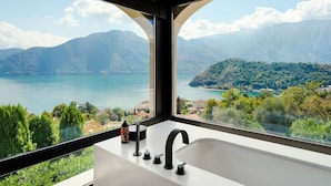 Vila, 6 quartos, piscina particular, vista para o jardim | Banheiro