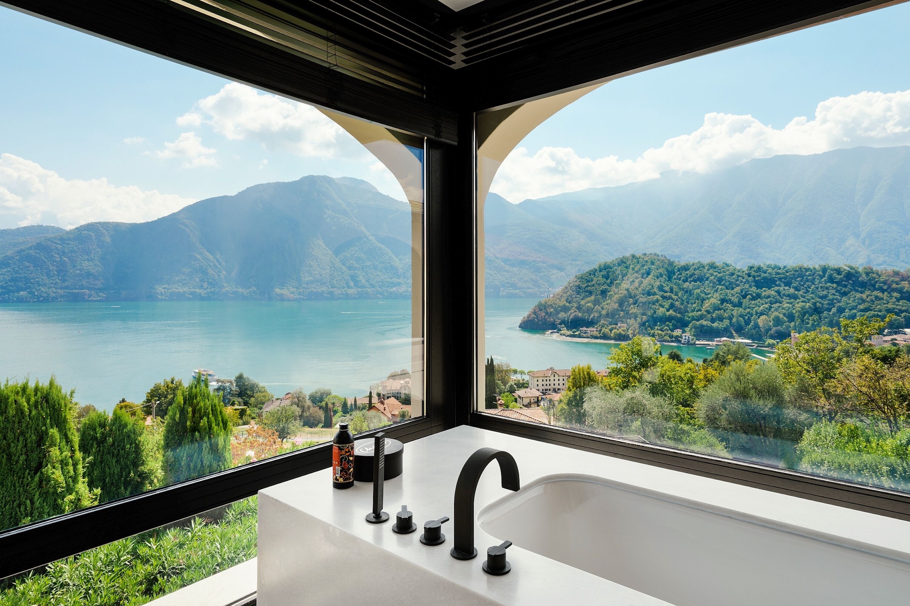 Villa, 6 quartos, piscina privativa, vista para o jardim | Casa de banho