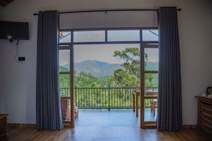 Quarto Duplo Deluxe, ar condicionado, vista para a montanha | Vista do quarto