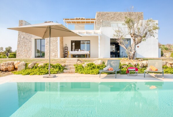 Fabulous modern villa on 3 levels, pool & sea view Reviews, Deals ...