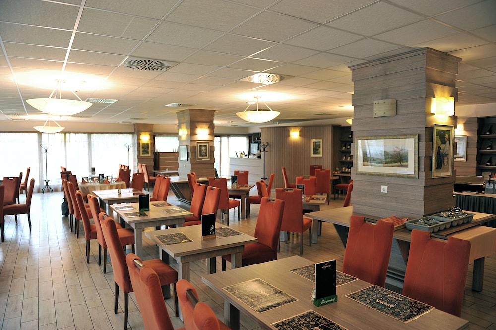 Hotel Három Gúnár - Kecskemét