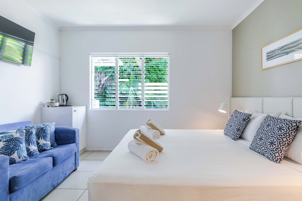 Portsea 76 – Dual Key Studio & 1 BR by the Beach - Port Douglas | Vrbo
