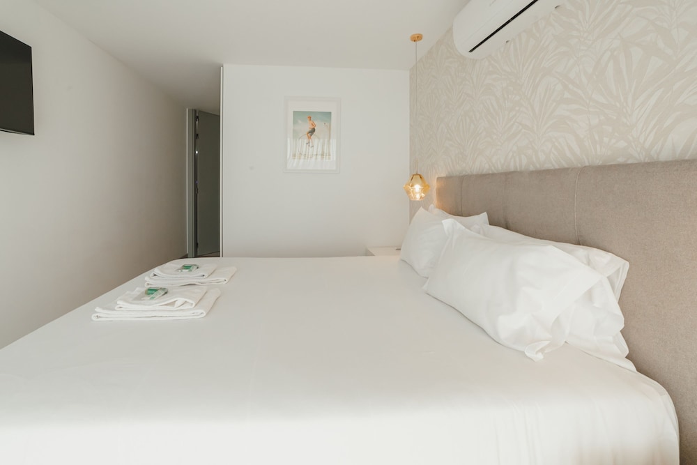 Amazing Riverview Apartment W Pool By Vacationy - Porto