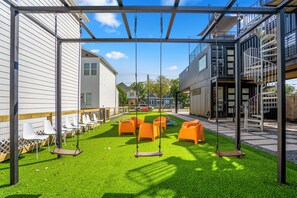 Strawberry Container @ EADO Juice Box Reviews, Deals & Photos 2026 ...