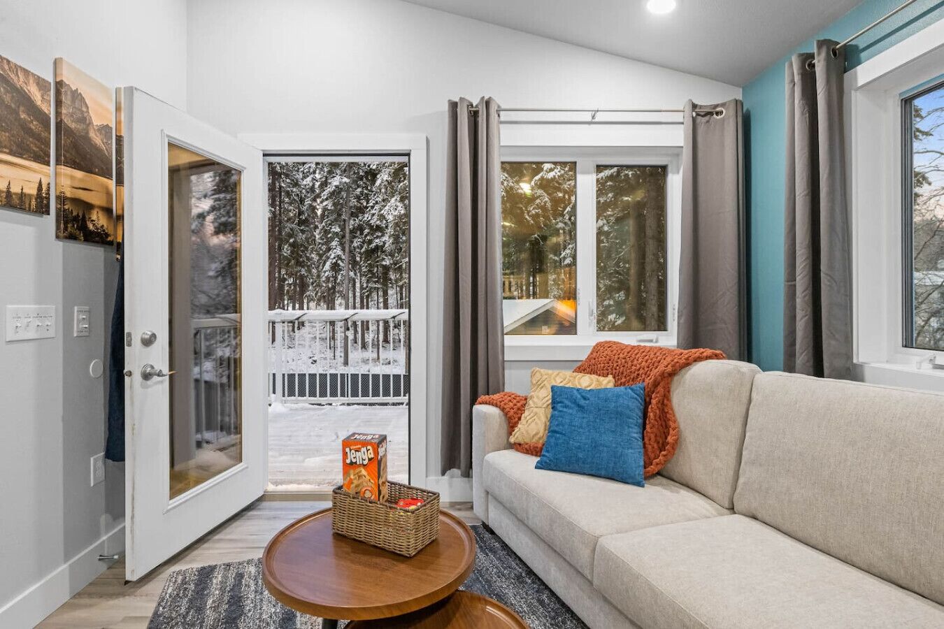 5b5b Luxury Aurora Grand Retreat 2 King Suites - Alaska