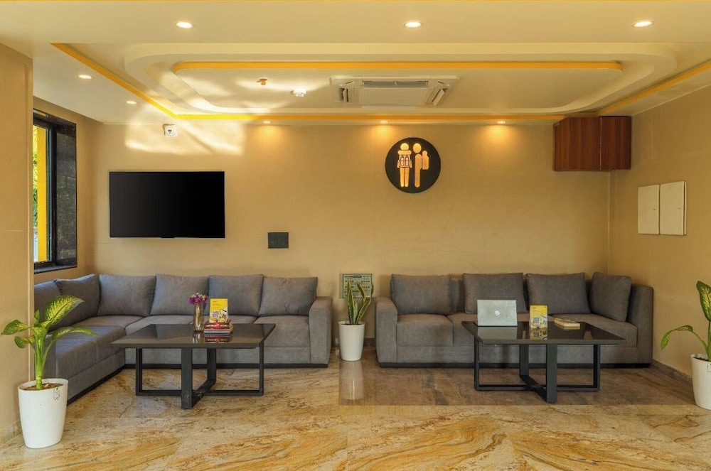 The Hosteller Agra Tajganj - Agra