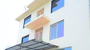 Fachada do alojamento