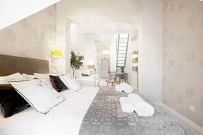 Penthouse With Private Terrace Balcony in Plaza Mayor Square Plaza ...