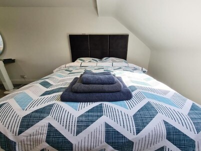 Room-stylish Suites With Kitchenette 6