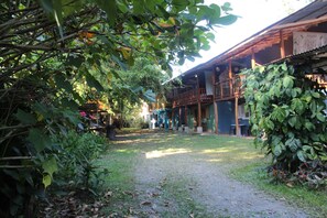 Casa, 2 quartos, fumadores | Jardim